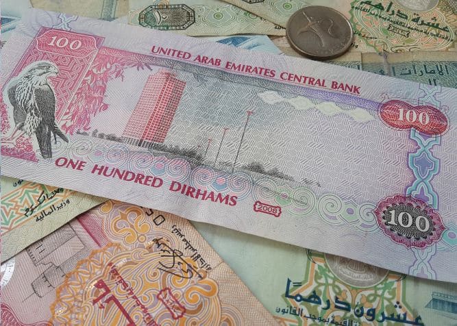 Il Dirham, la moneta di Dubai - Dove conviene cambiare e quanto?